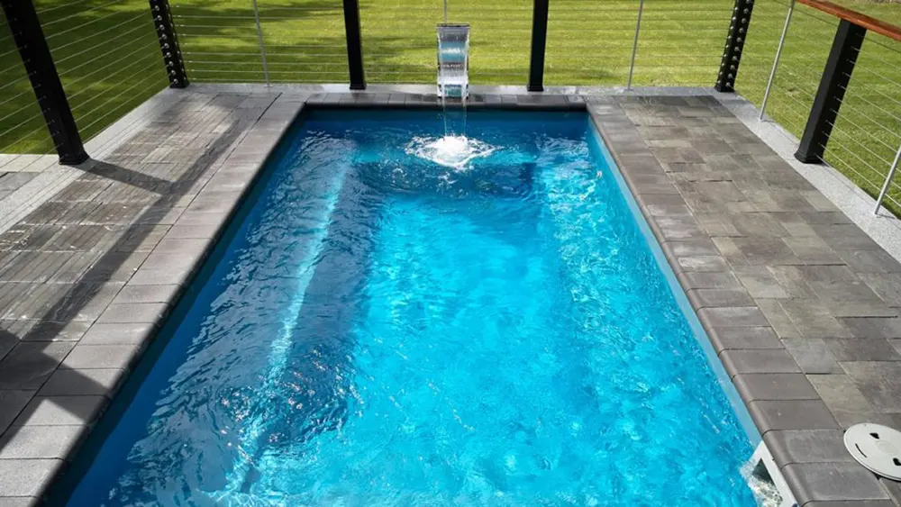 Milan Plunge Model - Swimming Days