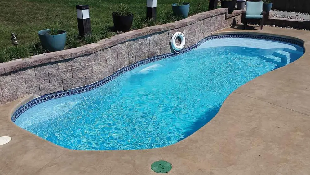 Vista Isle Model - Swimming Days